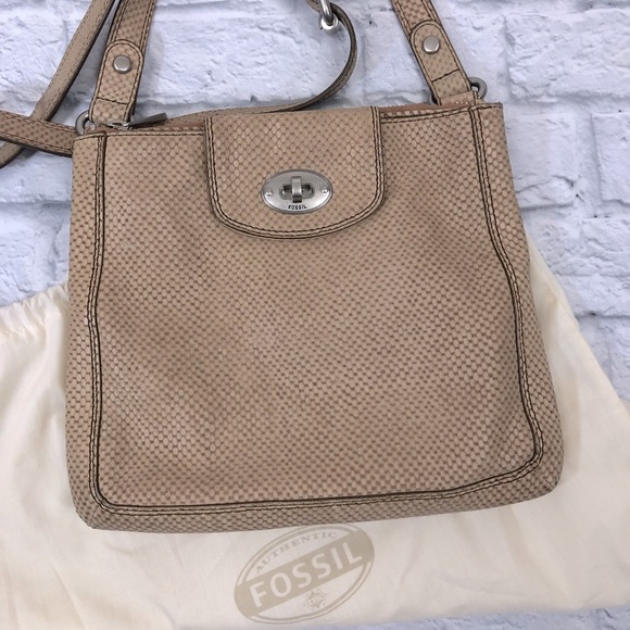 Fossil | Bags | Fossil Tan Leather Crossbody Bag Turnkey Flap Open Tan ...